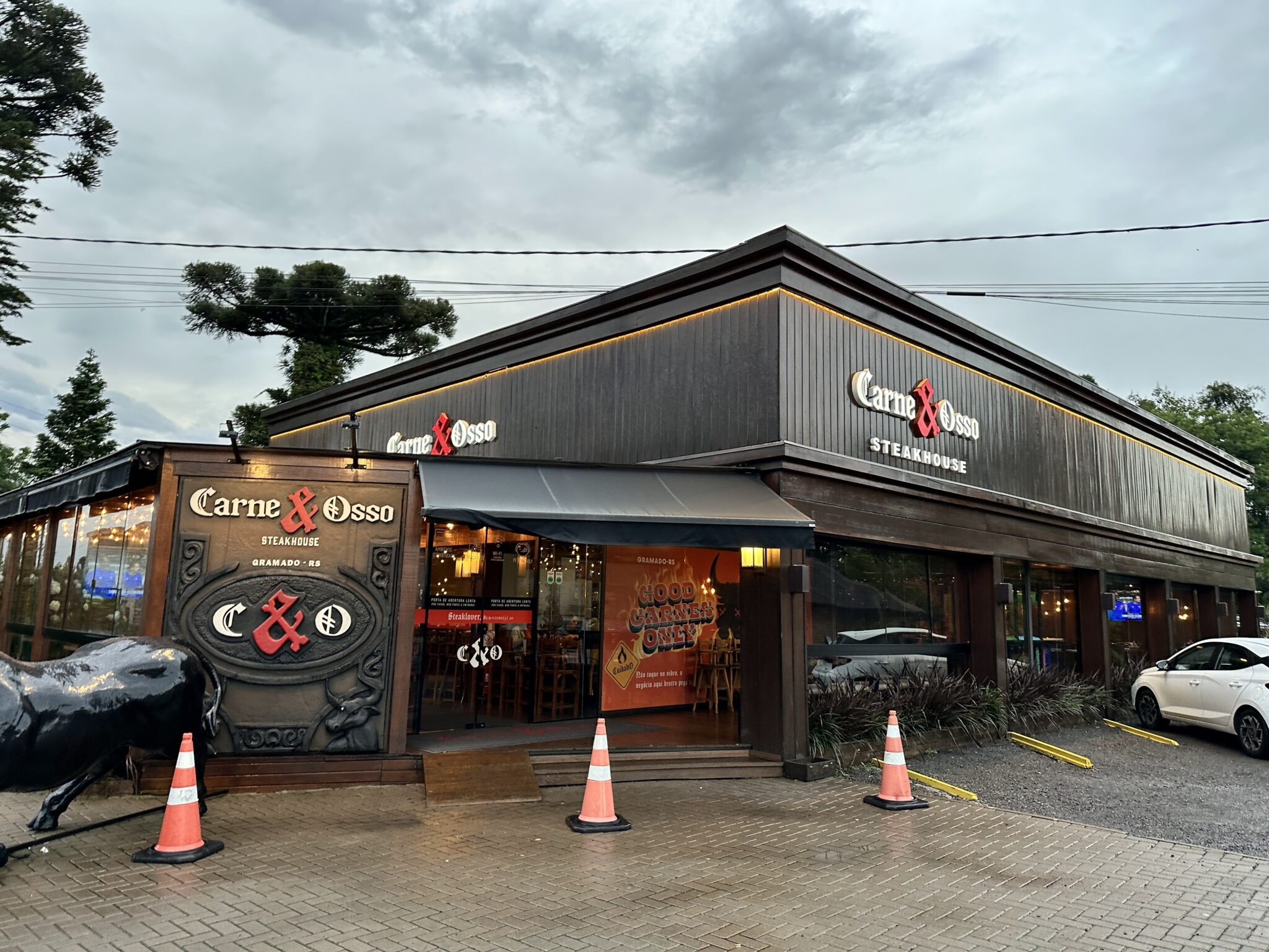 Onde comer em Gramado? Nosso guia completo de locais